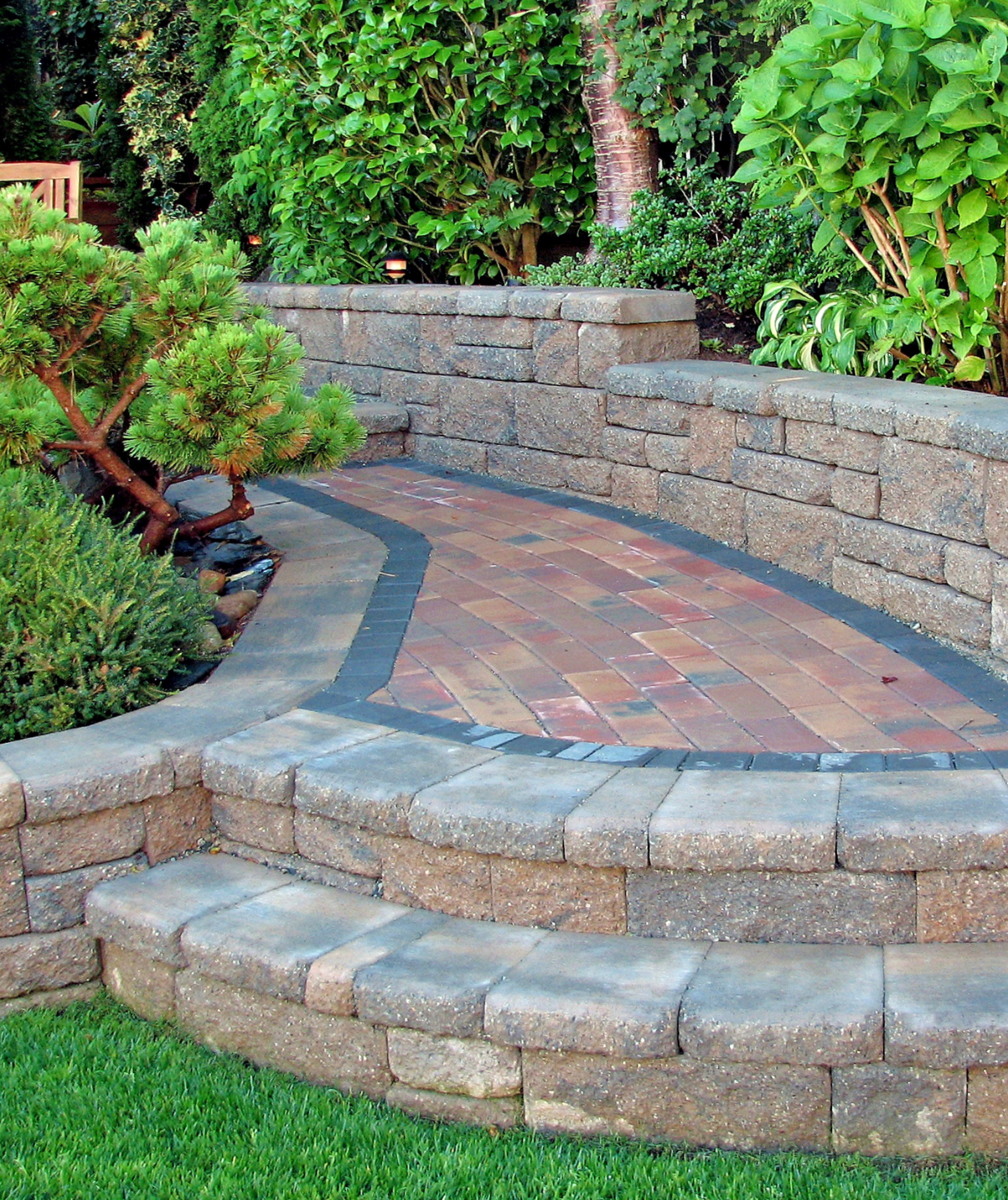 Hardscaping - Premium Outdoor Services